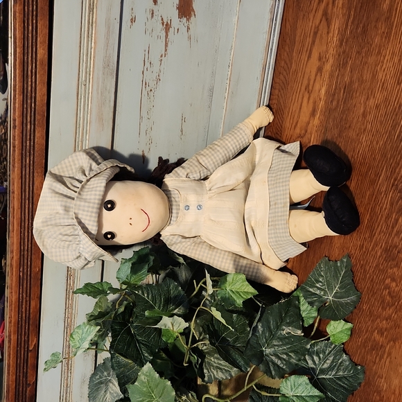 American Vintage | Other | Vintage Antique Button Eye Doll With Felt ...